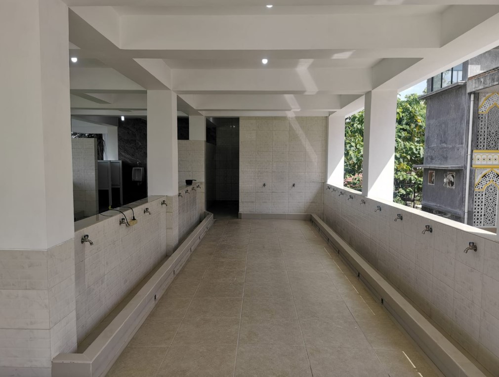 Tempat Wudhu' dan Toilet Baru Masjid Al Manar Mulai Difungsikan
